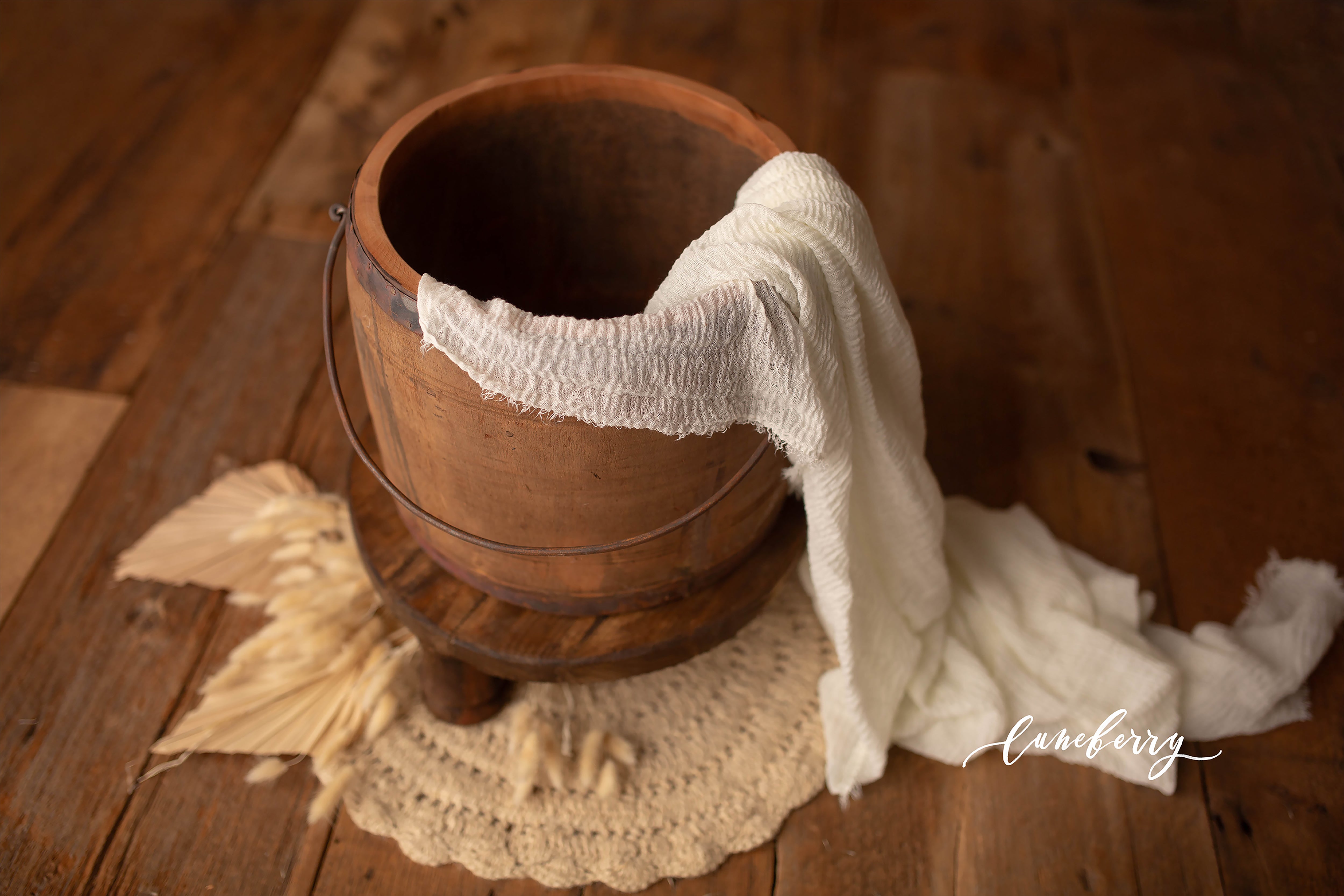 Vintage Bucket Styled Set – Luneberry, LLC