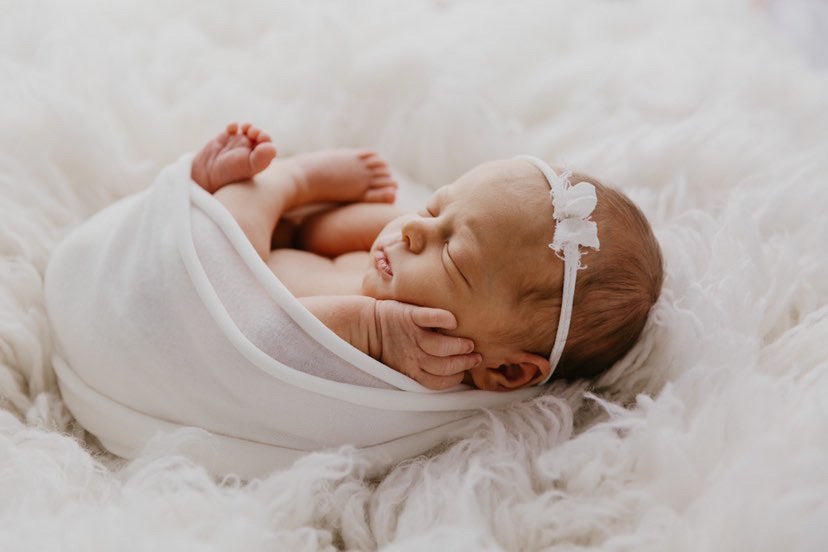 Super White flokati + matching bow set – Luneberry, LLC